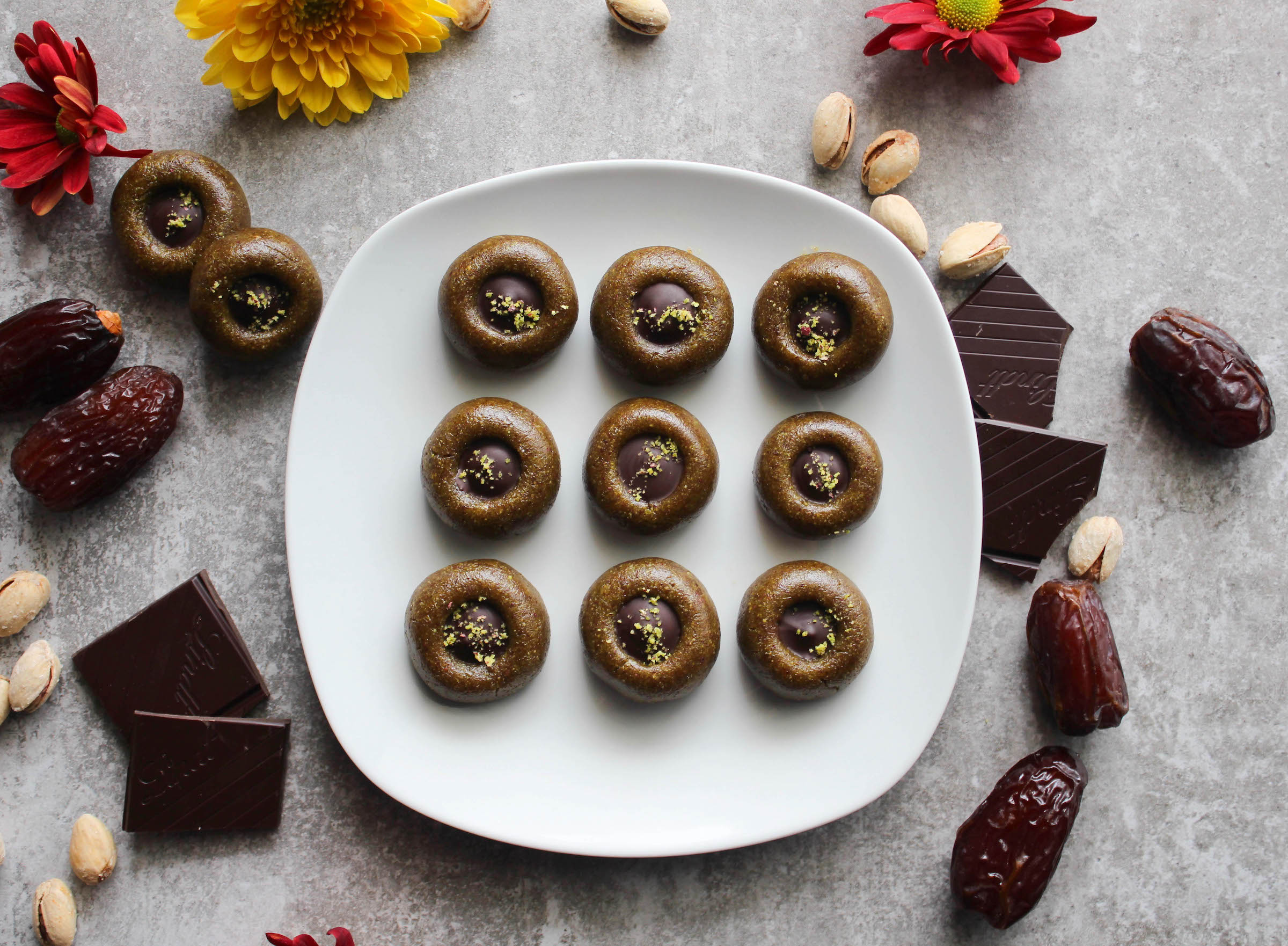 3 Ingredient Date Energy Bites